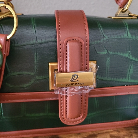 Louise daisy | Bags | New Louisdaisy Small Bags With Handle On The Top ...